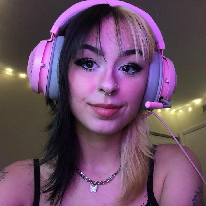 🦄 @luna.chrome - Luna - TikTok