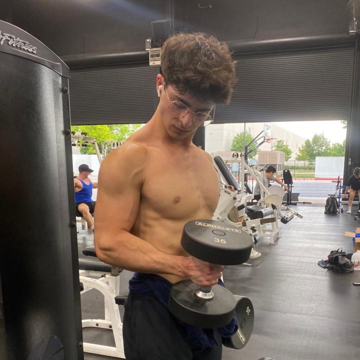 🦄 @davidvybes - David | Fitness 🔱 - TikTok