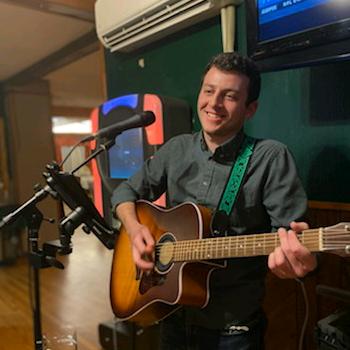 🦄 @seanfeeneymusic - Sean Feeney - TikTok