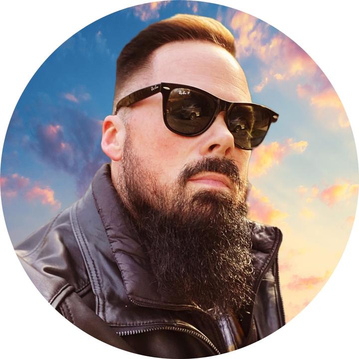 Sean Fortune's Instagram, Twitter & Facebook on IDCrawl