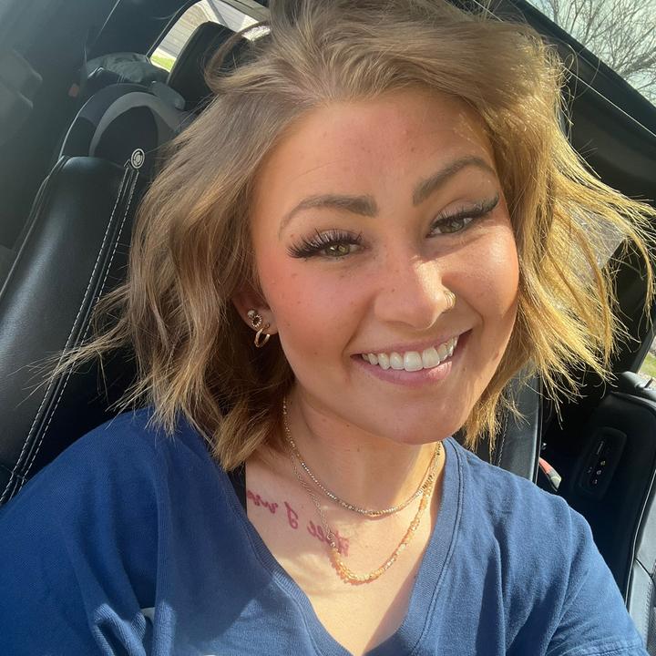 Renee Leigh's Instagram, Twitter & Facebook on IDCrawl