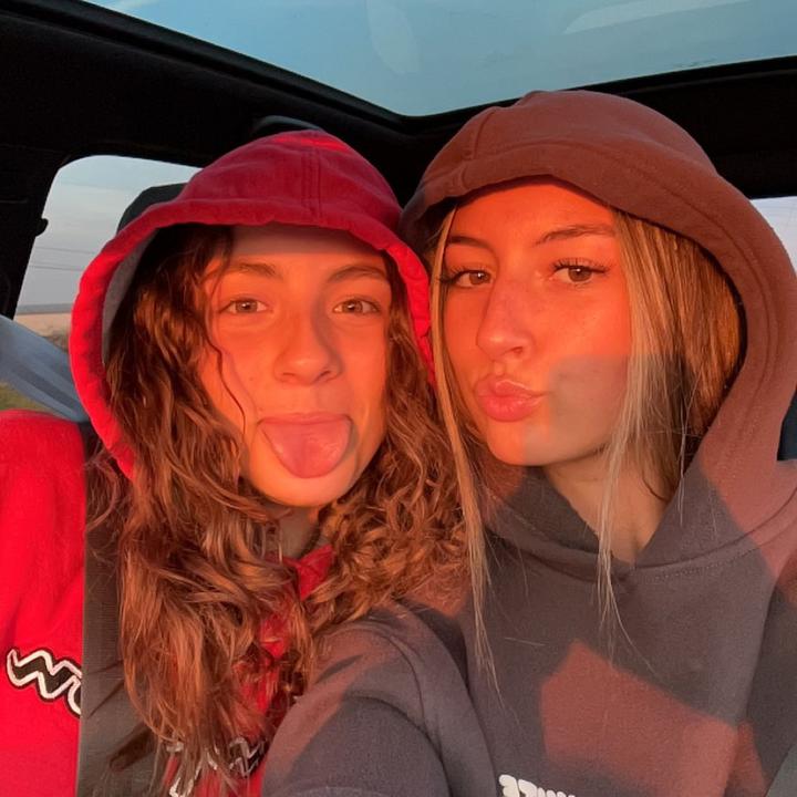 PROMMM @ella_terranova - TikTok