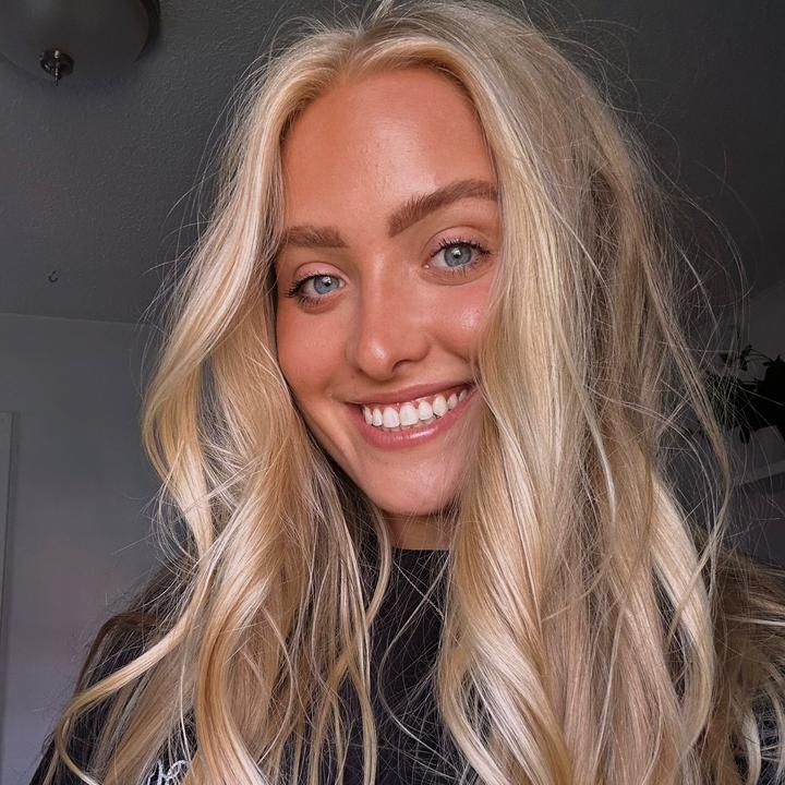 🦄 @miaanewman - Mia Newman - TikTok