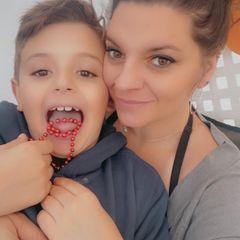 Danielle Hickey's Instagram, Twitter & Facebook on IDCrawl