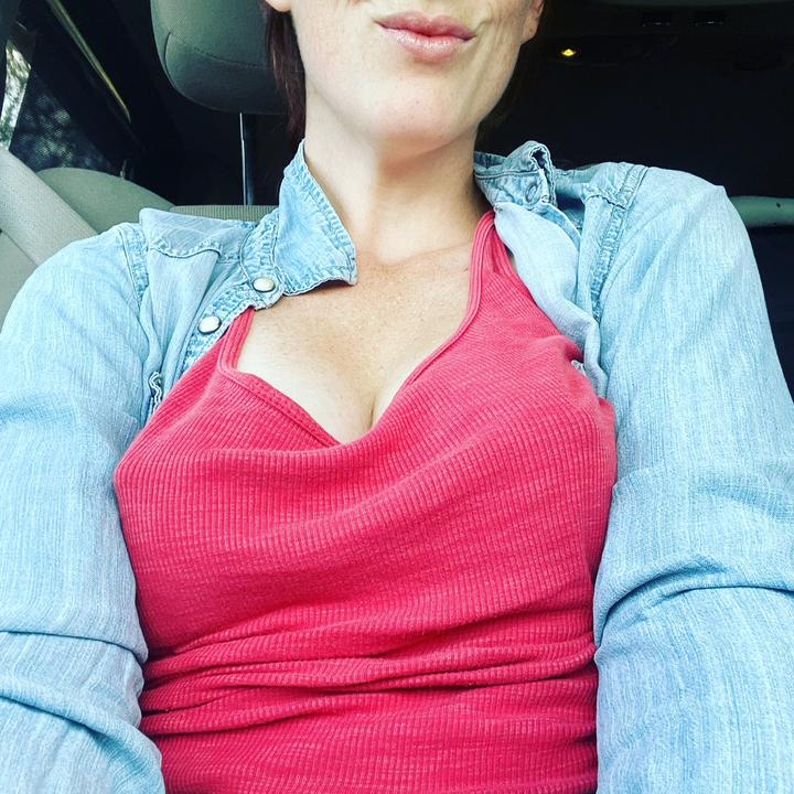 Love skirt season #explorepage | The Cay Wild (@therealirishcay)