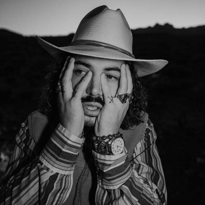 🦄 @ryancharlesmusic - Ryan Charles - TikTok