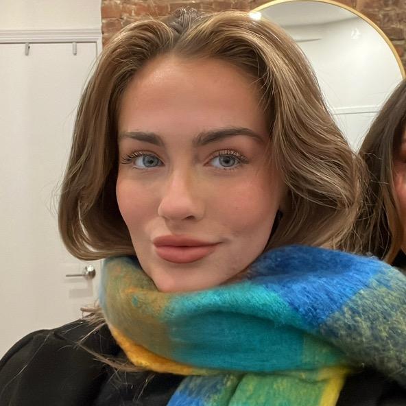 🦄 @isabelle.graff - Isabelle Graff - TikTok