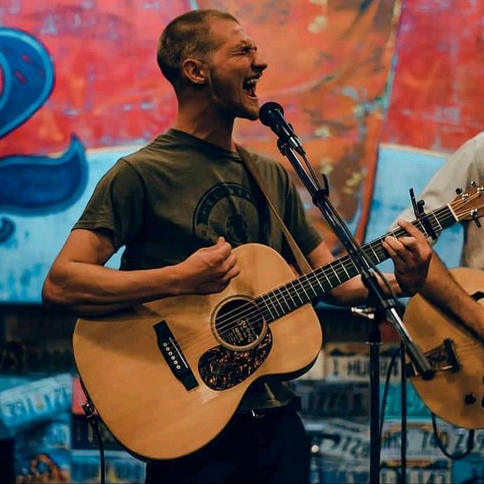 🦄 @bourbonbottlebullshit - Steven Woods - TikTok