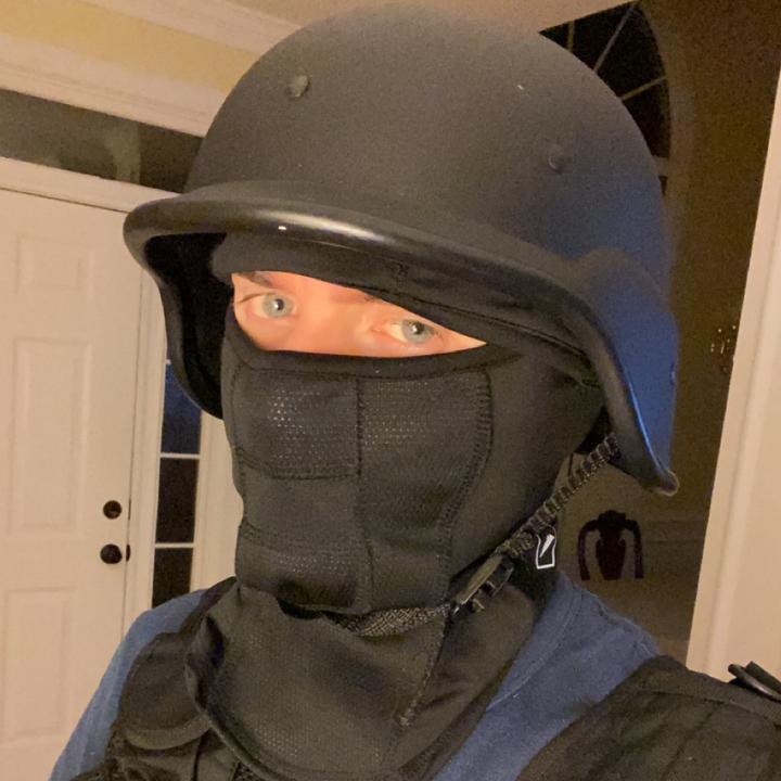 mickey mouse gets absolutely destroyed by minnie 2 years ago @tal_on ...