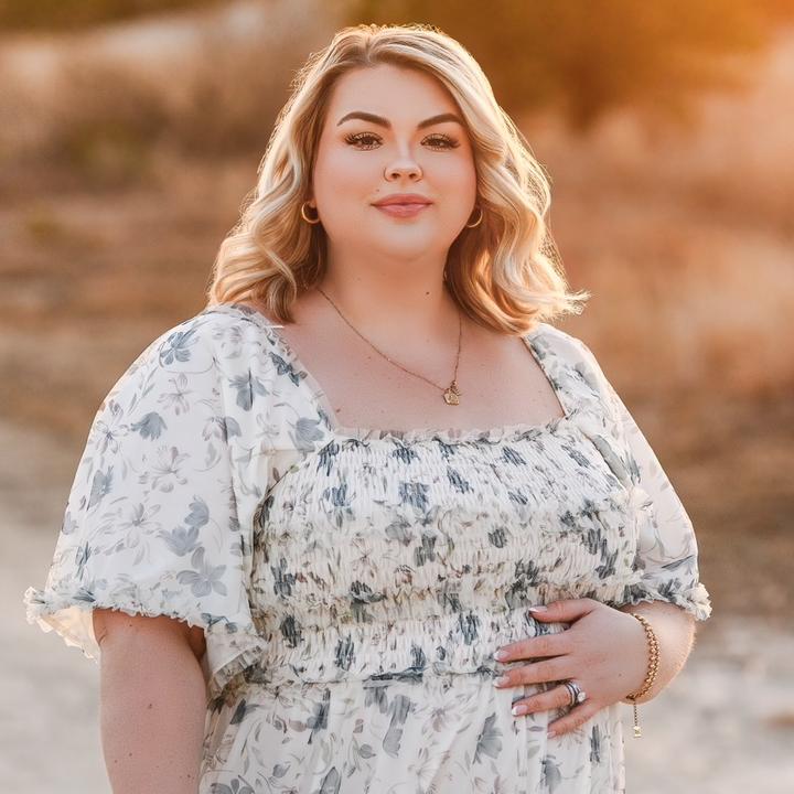 🦄 @alexandrairenerodriguez - Alexandra Rodriguez - TikTok