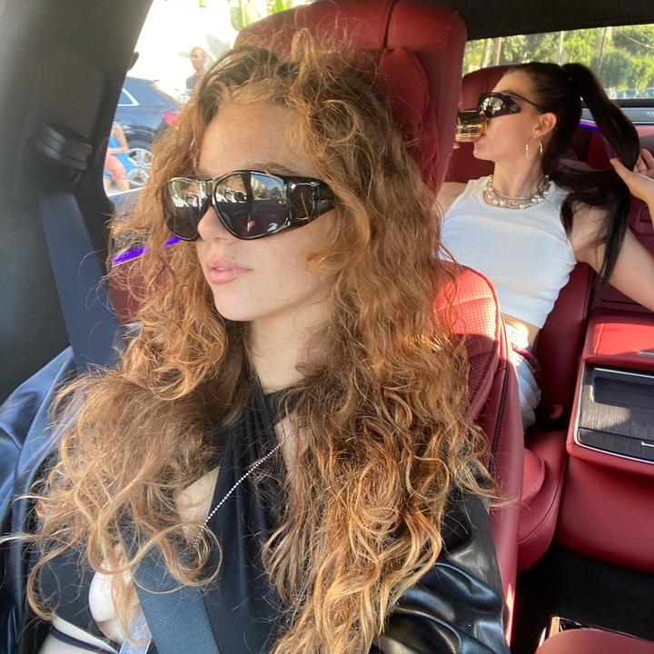 Ashley Suarez's Instagram, Twitter & Facebook on IDCrawl