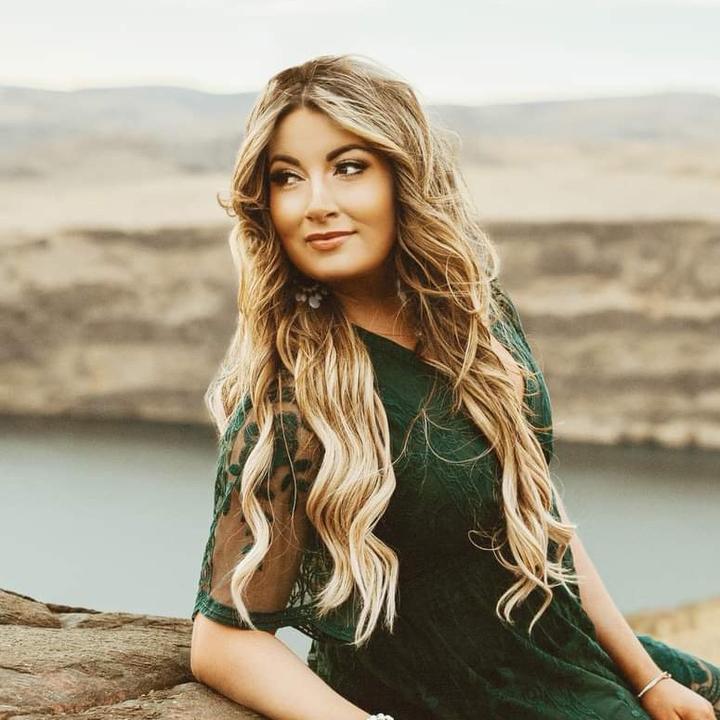 🦄 @kaitiewmusic - Kaitie Wade - TikTok