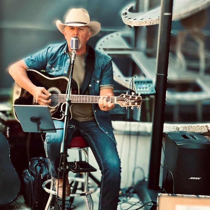 🦄 @jeffcarl_thetraveller - Jeff Carl_The Traveler - TikTok