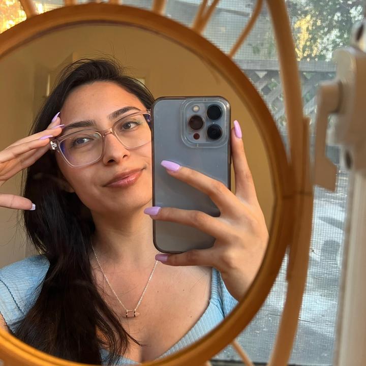 Selena Ramirez's Instagram, Twitter & Facebook on IDCrawl