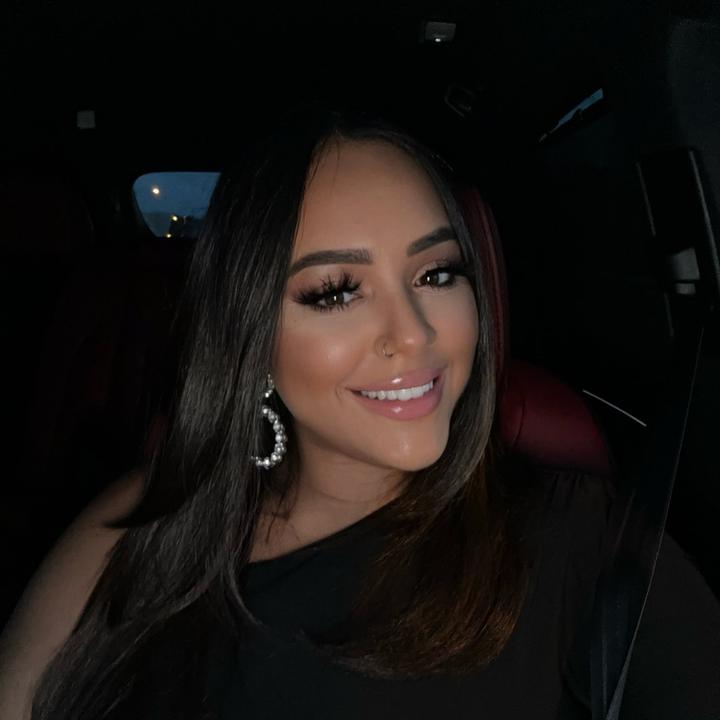 🦄 @briannevargas - Bri - Brezzy 🌸 - TikTok