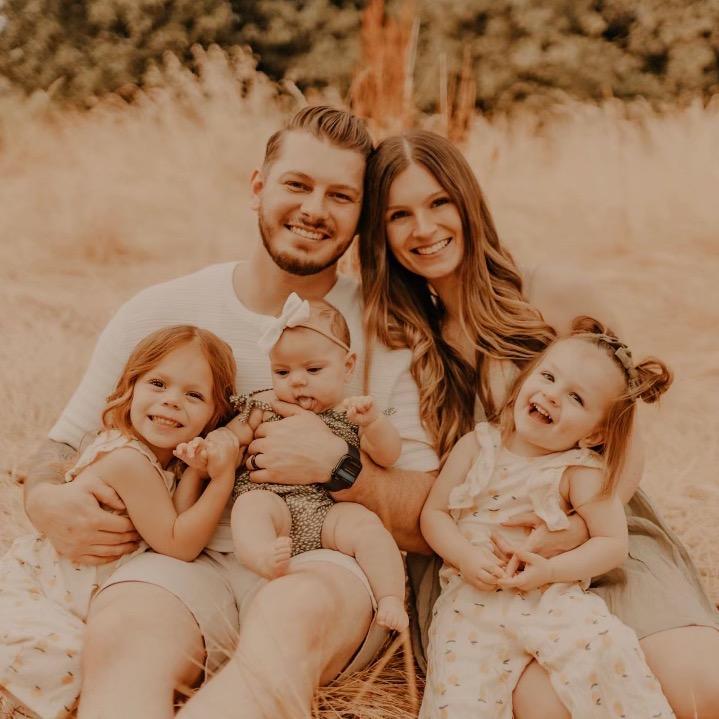 🦄 @varneyfamily - The Varney Family - TikTok