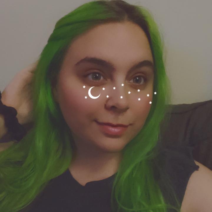 🦄 @officialdezzydoe - Goddess Dezzy - TikTok