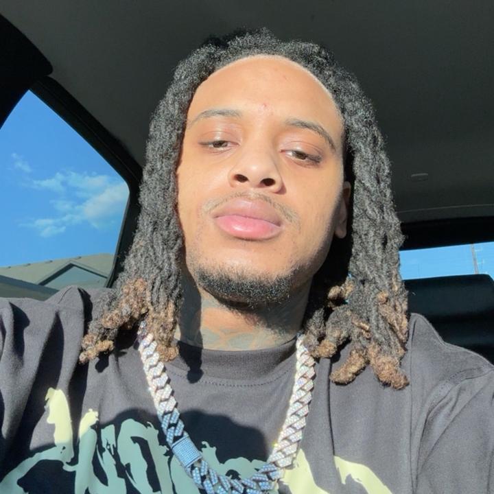 🦄 @badazzflow - Badazzflo🦅