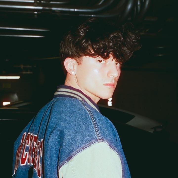 Tony Lopez (@tonylopez) Realtime TikTok Live Follower Counter ⚡️ - TokCount