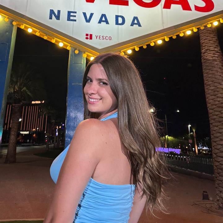 Which tropical dress is better? Full | AngiesFashion (@angies.fashion ...