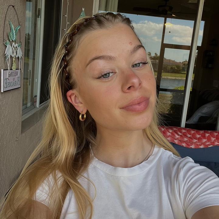 🦄 @lindseygoodenough - lindsey - TikTok