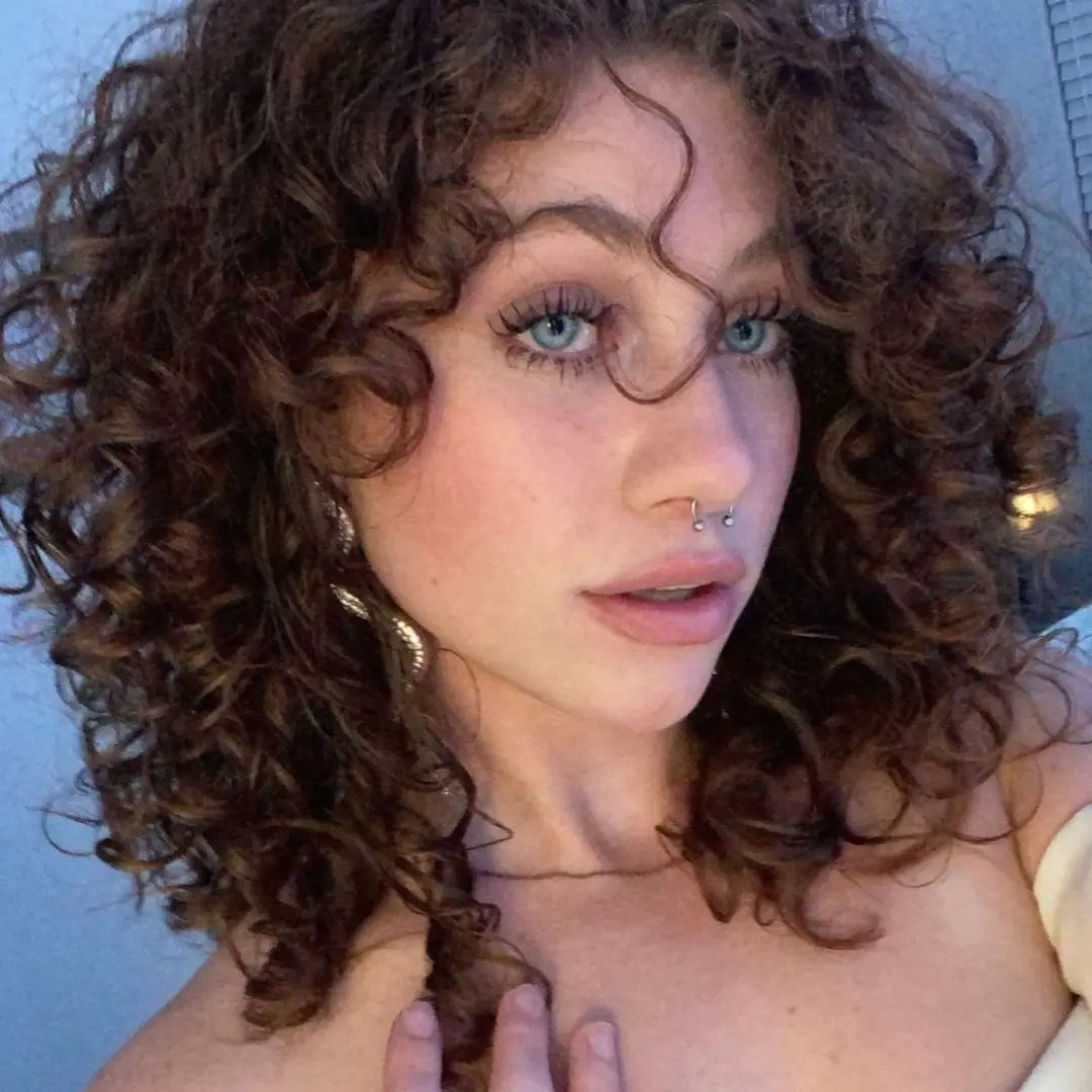 Jess - @jessica.eid_ TikTok Analytics | Profile, videos & hashtags | Exolyt