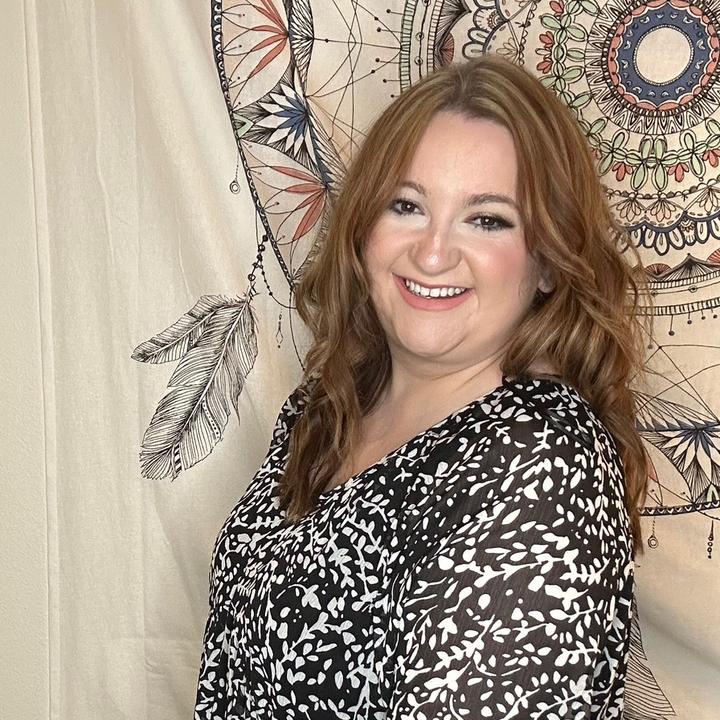 🦄 @annamariebc - anna brewer-calvert - TikTok